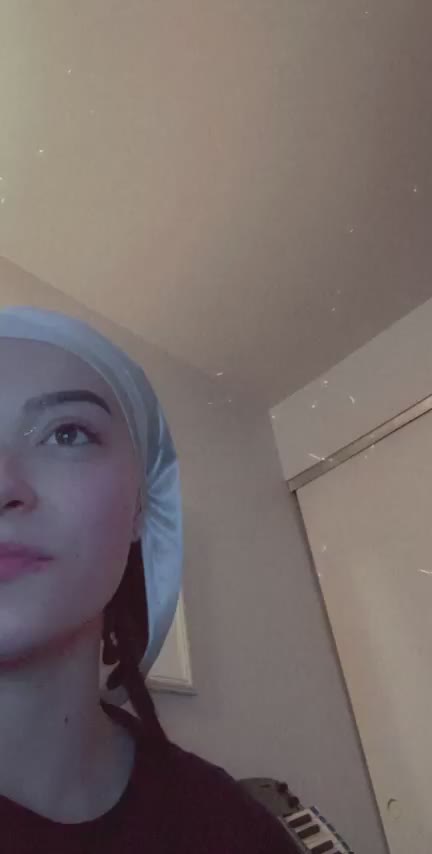 I don’t know if it’s just me but they just keep getting smaller and smaller 😂😂😂 | Scrolller