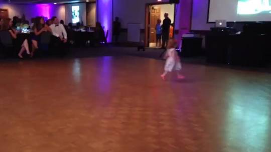 It takes two to tango | Scrolller