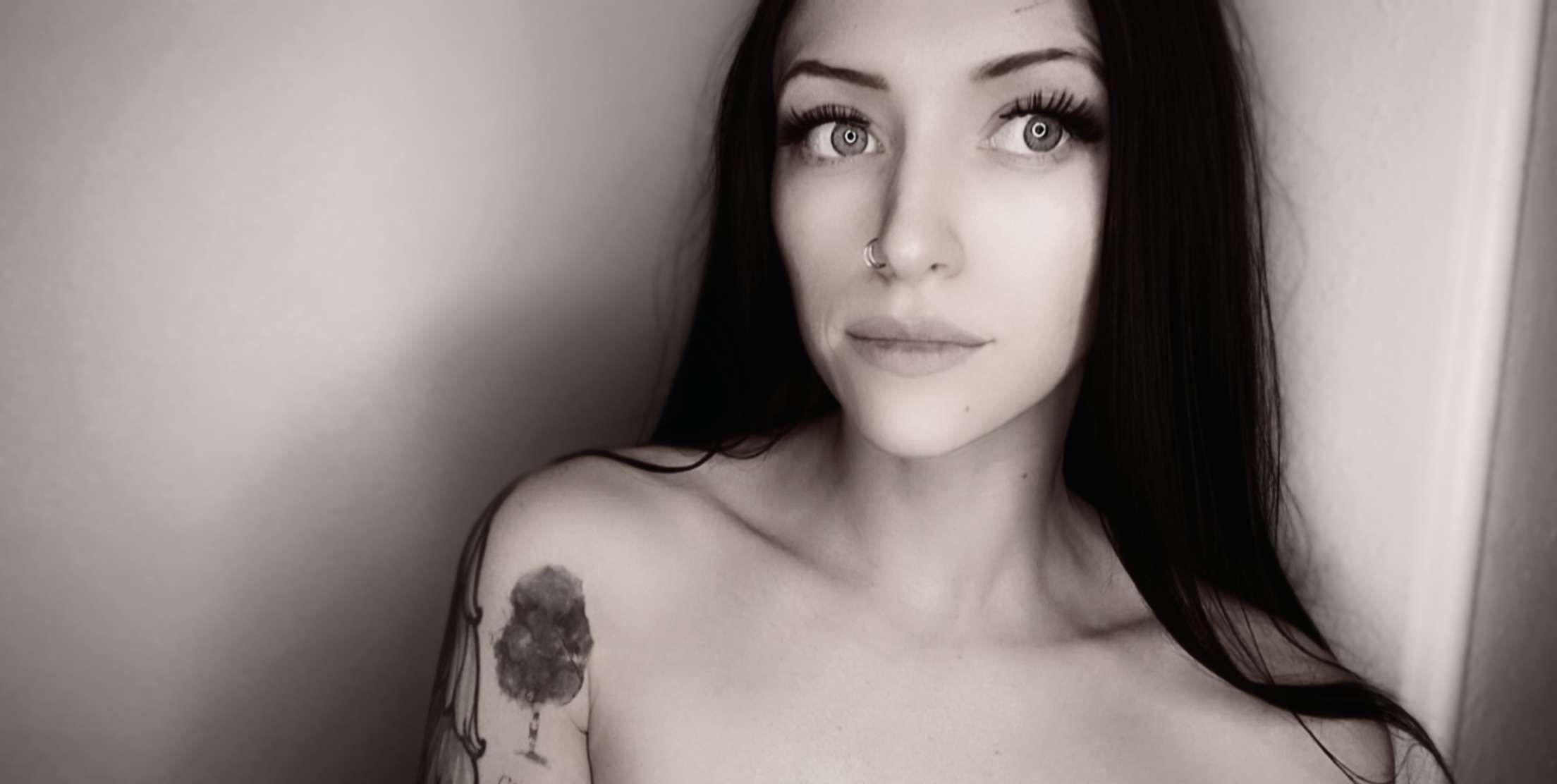 ITS OFFICIALLY MY MV ANNIVERSARY!!! | Scrolller