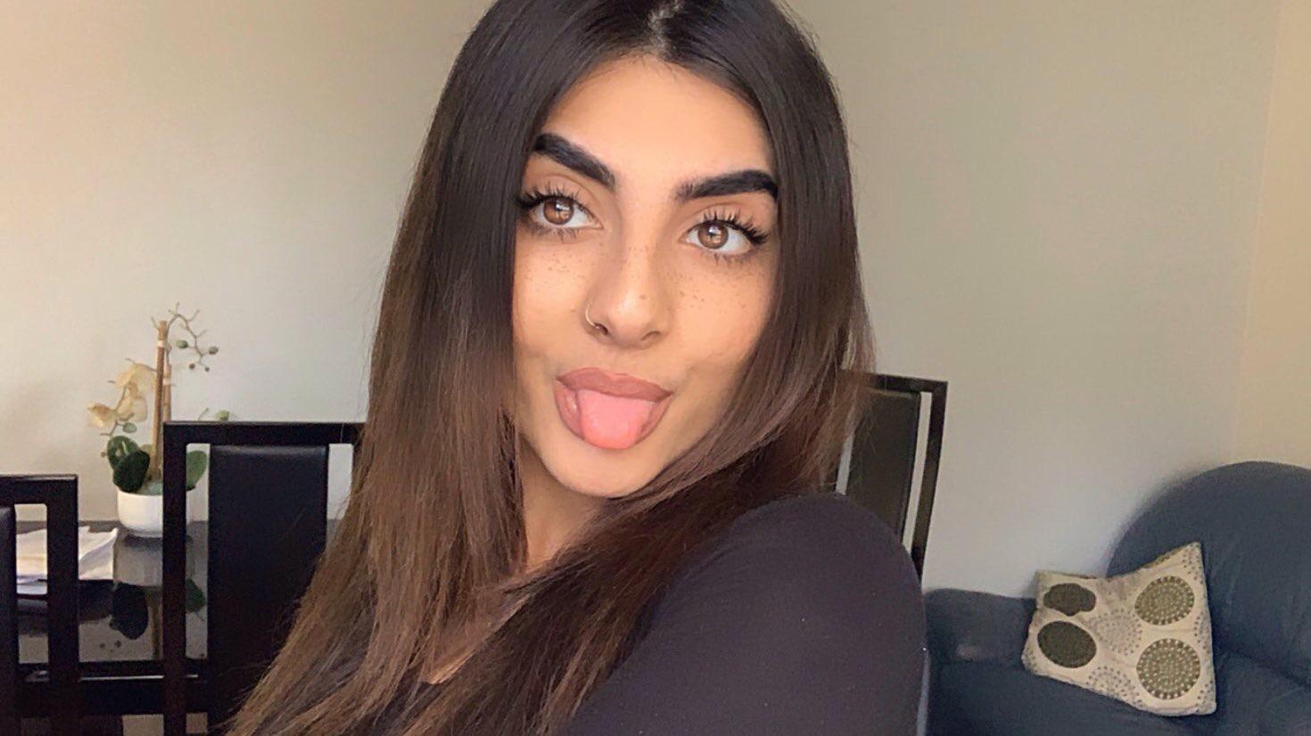 Izah 🔥 | Scrolller