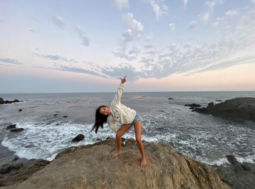 Izzy Clouds | Scrolller