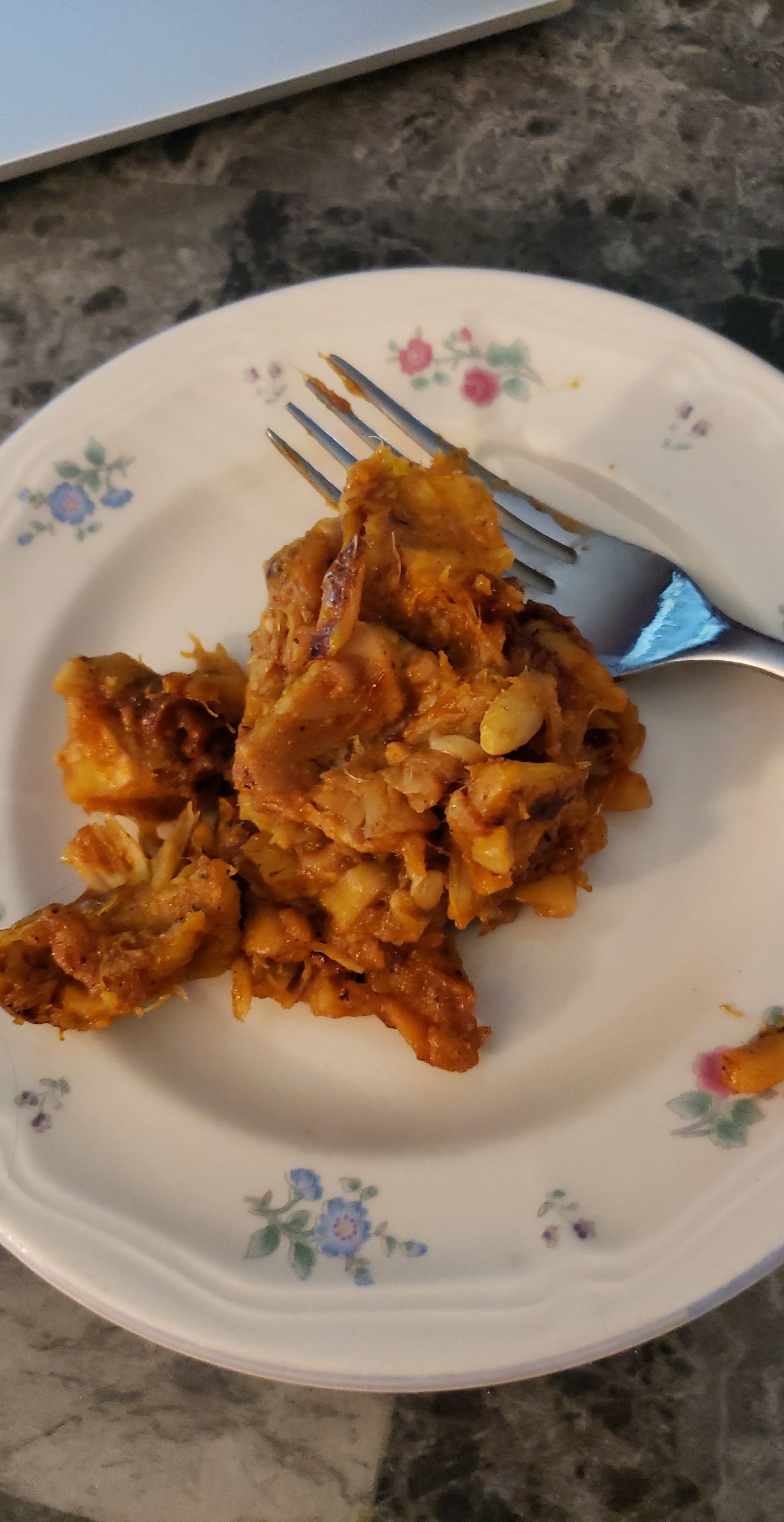 jackfruit and bbq sauce. looks like spicy cat food. | Scrolller