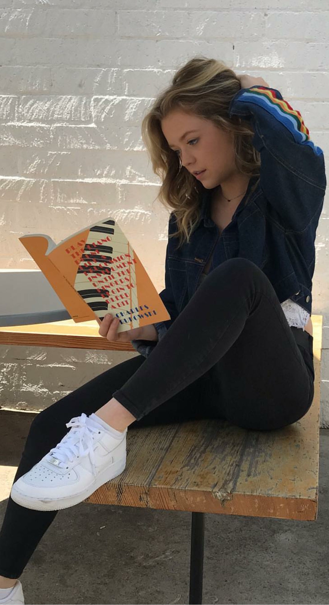 Jade Pettyjohn sexy and while reading | Scrolller