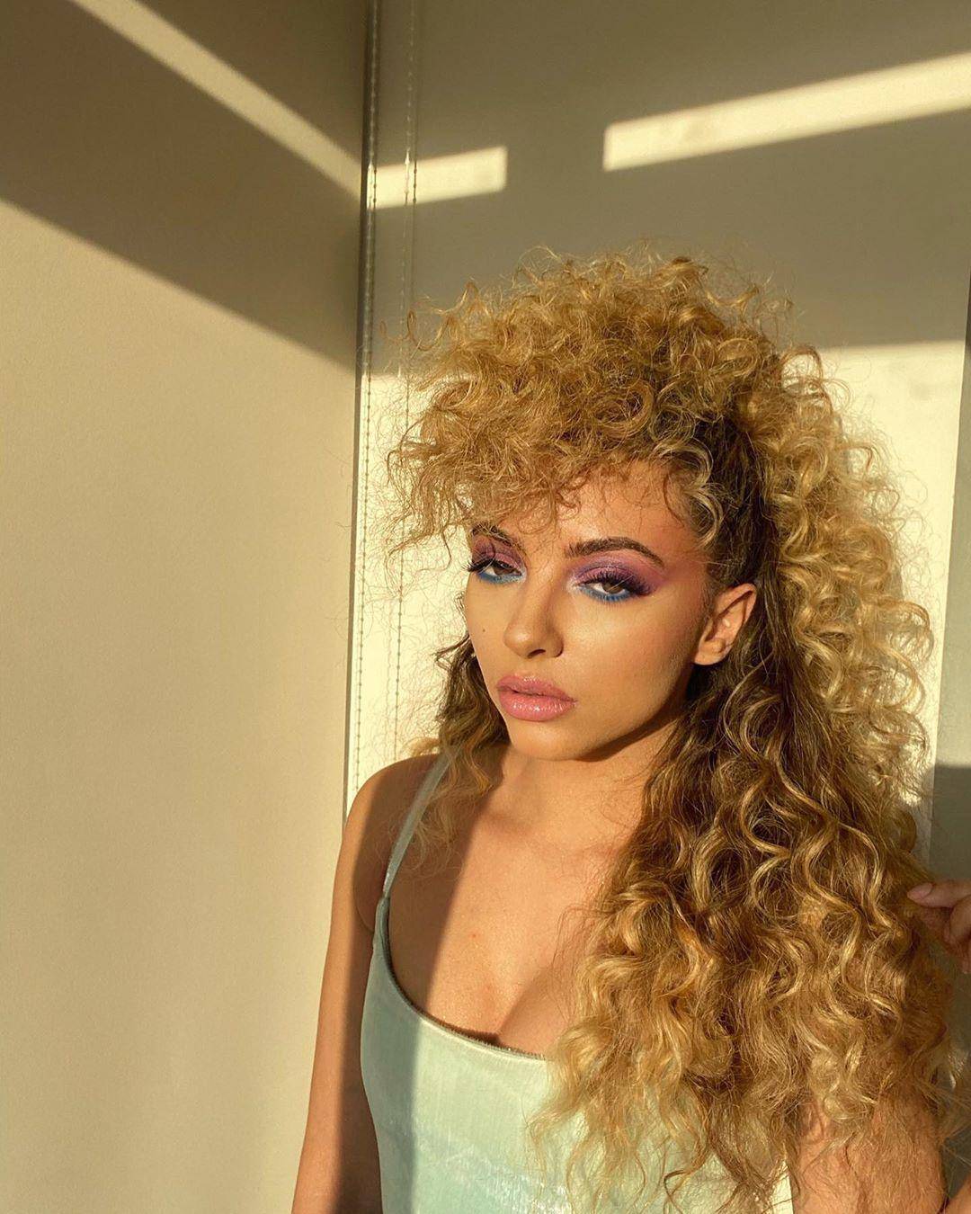 Jade's 80s makeover | Scrolller