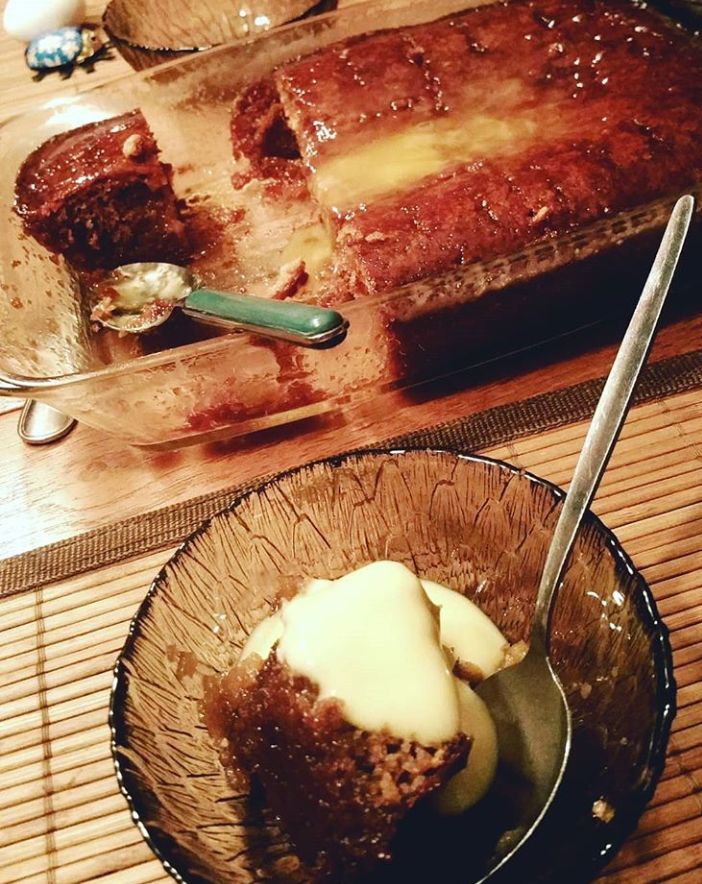 Jan Ellis pudding. A simple South African dessert. Easy to make and delicious to eat. Especially ...