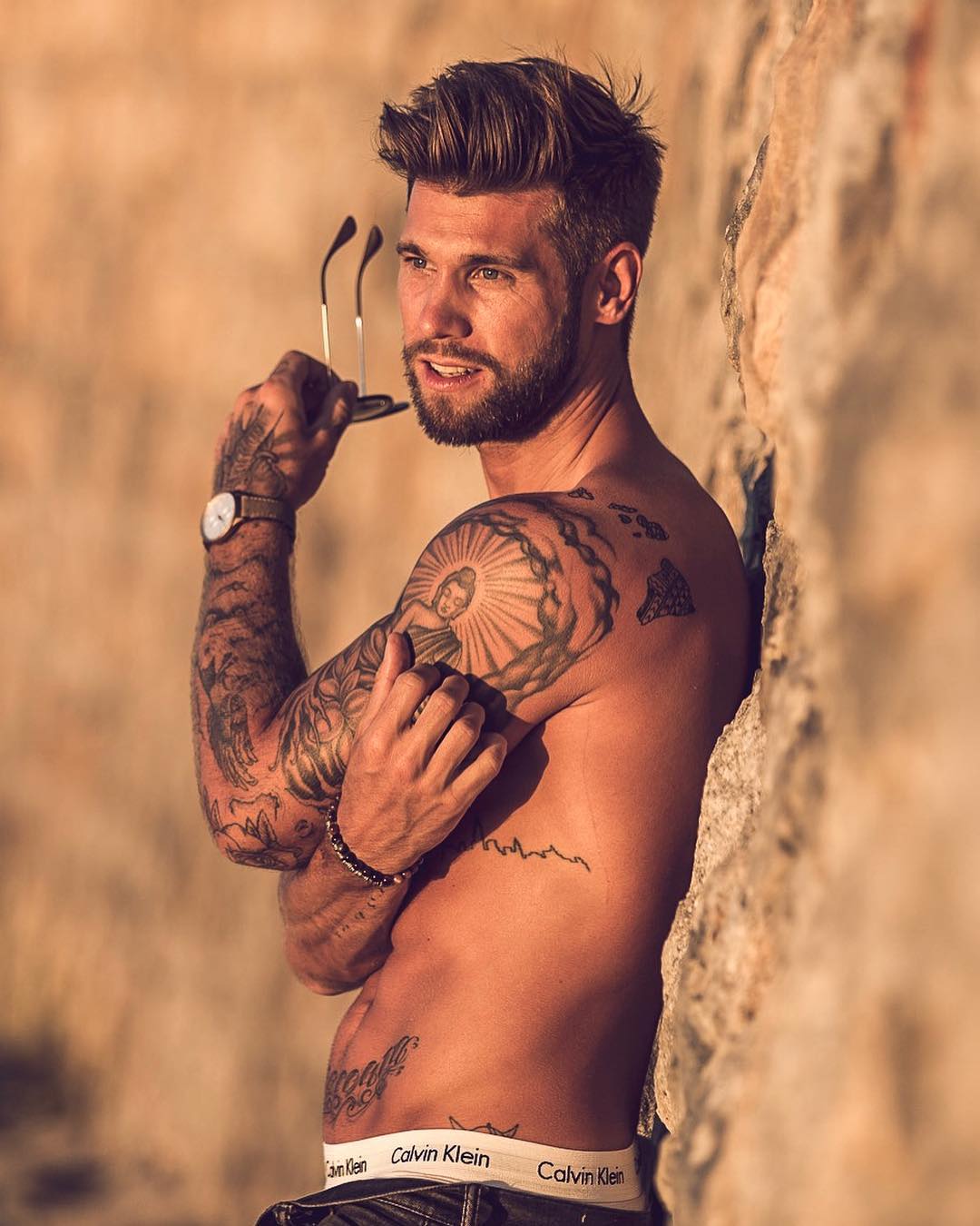 Jan Moeller | Scrolller