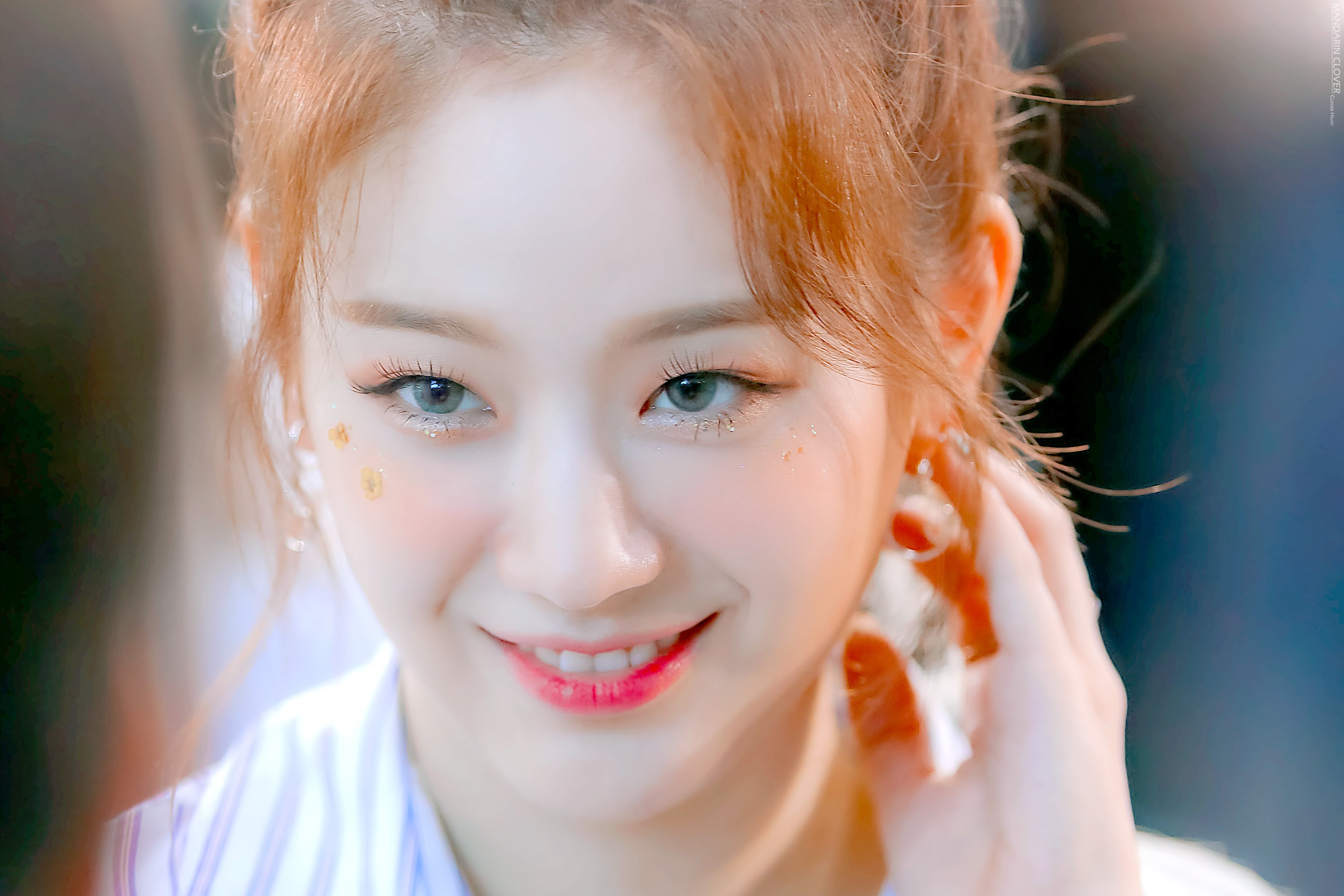 Jang Gyuri | Scrolller