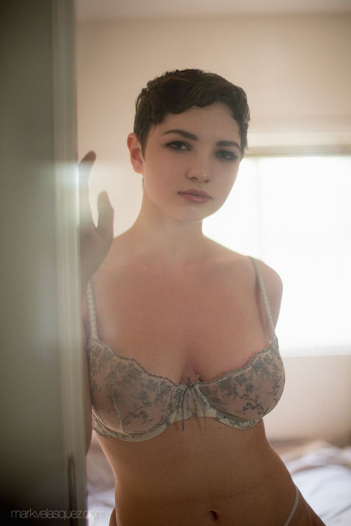 Jay Marie | Scrolller