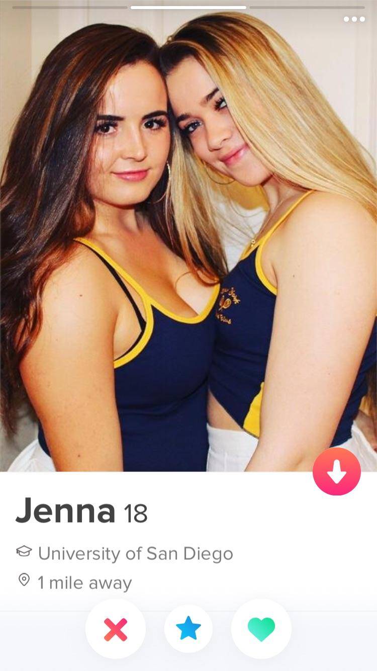 Jenna can get it (left) | Scrolller