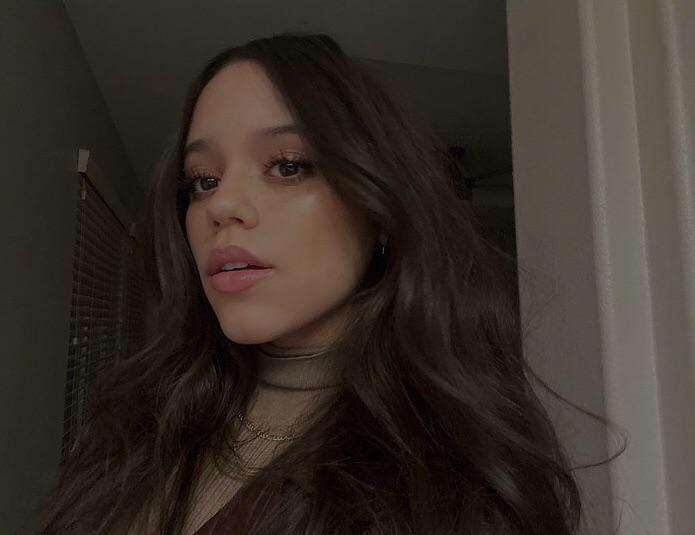 Jenna Ortega gets me hard | Scrolller