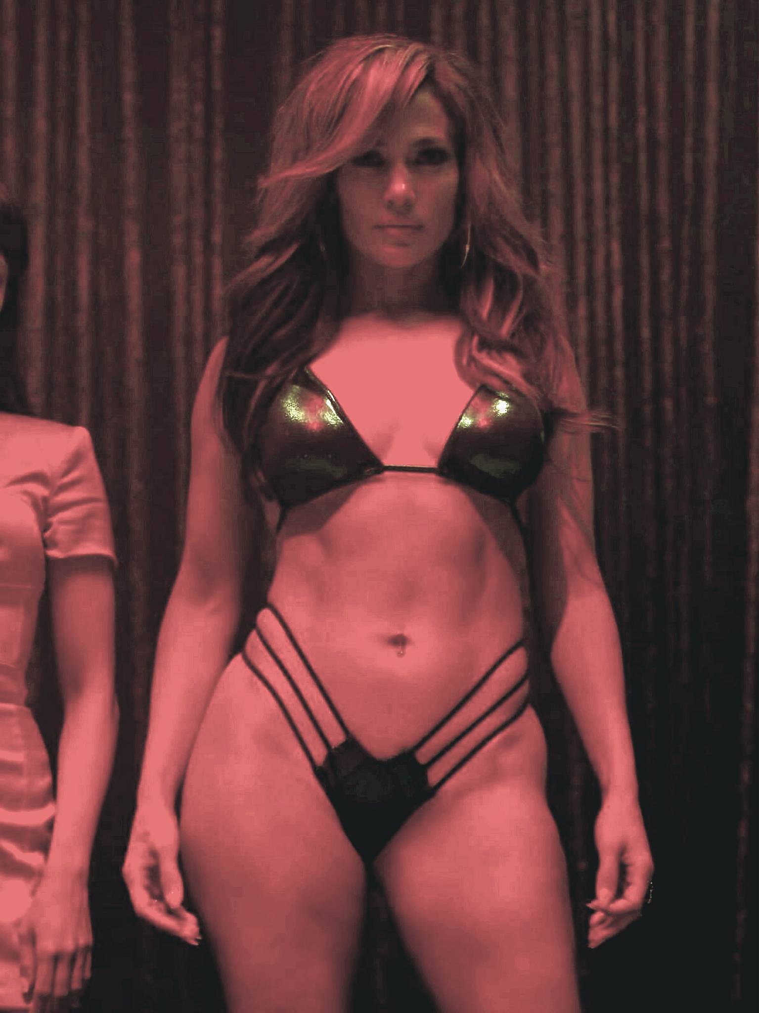 Jennifer Lopez in "Hustlers" | Scrolller