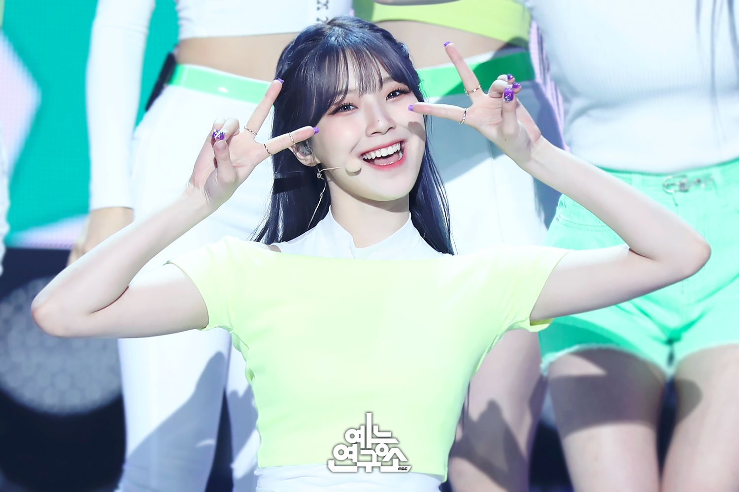 ️ Jiheon ️ | Scrolller