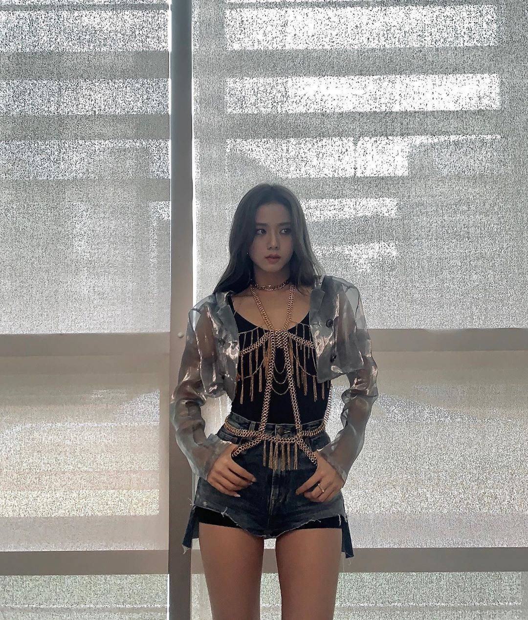 Jisoo - Blackpink | Scrolller