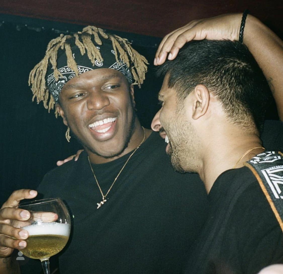 JJ and Vikk are secretly friends? | Scrolller