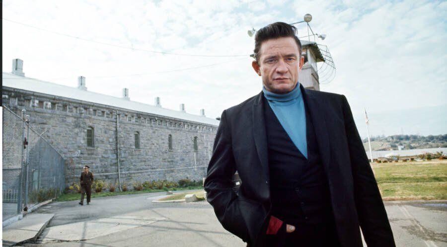Johnny Cash outside Folsom Prison | Scrolller