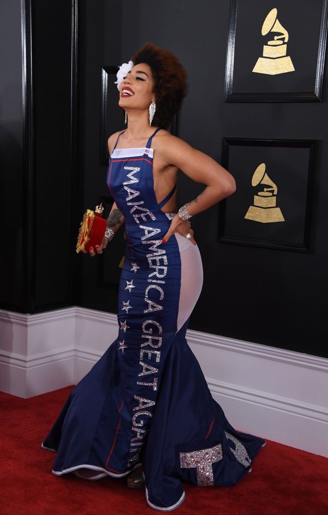 Joy Villa | Scrolller