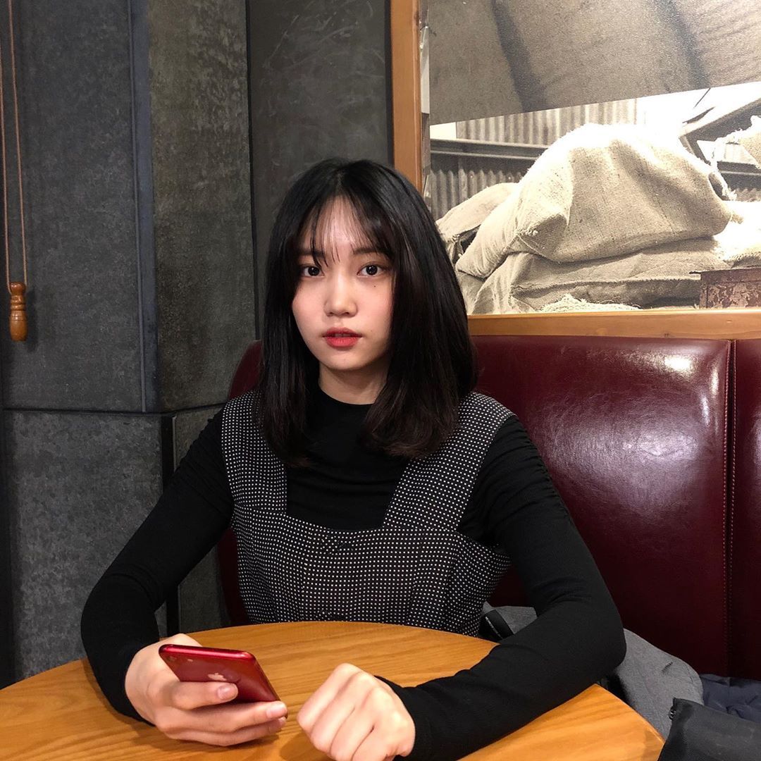 Jueun IG update 191028 | Scrolller
