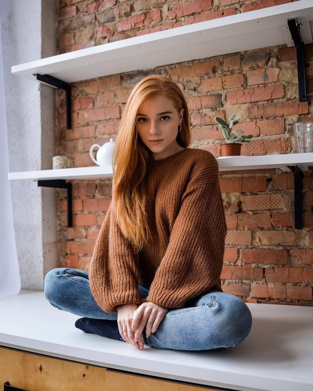Julia Adamenko | Scrolller