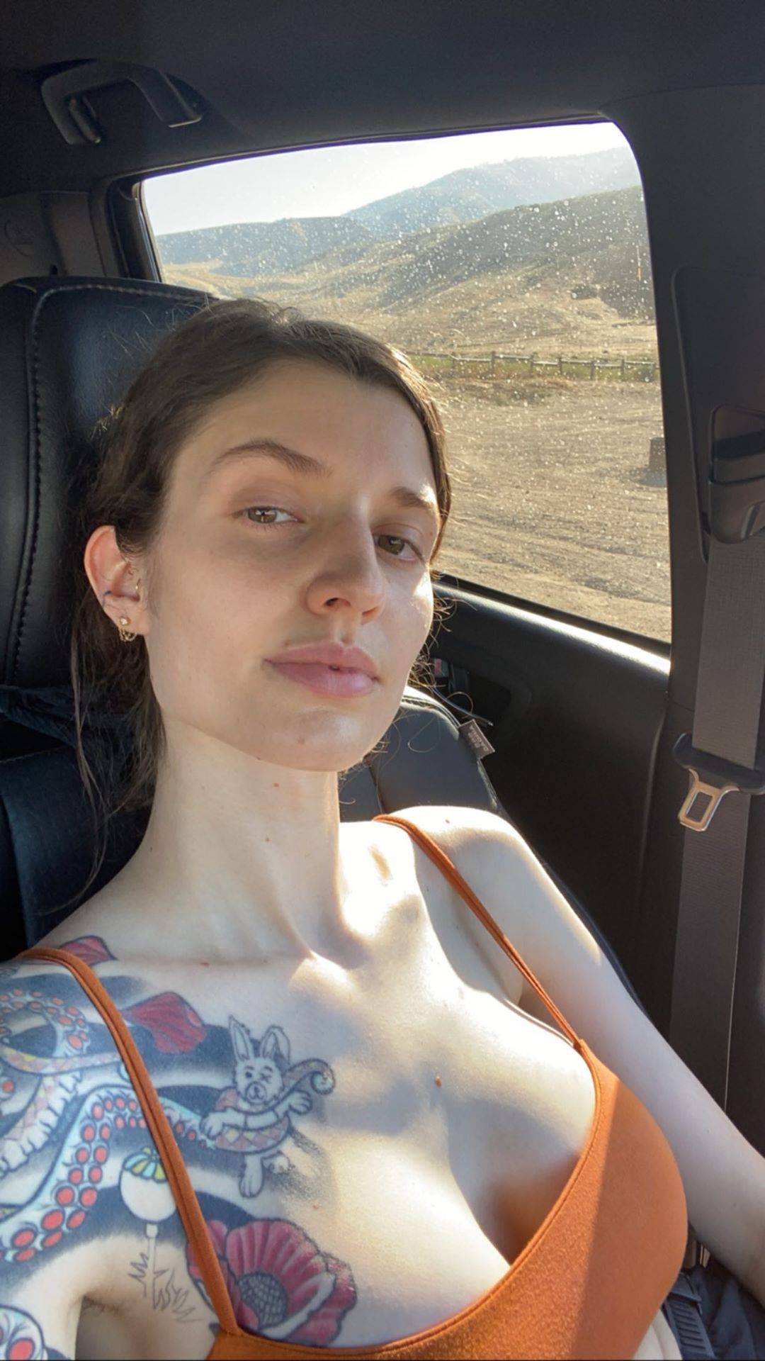 Julia Itsblitzzz | Scrolller