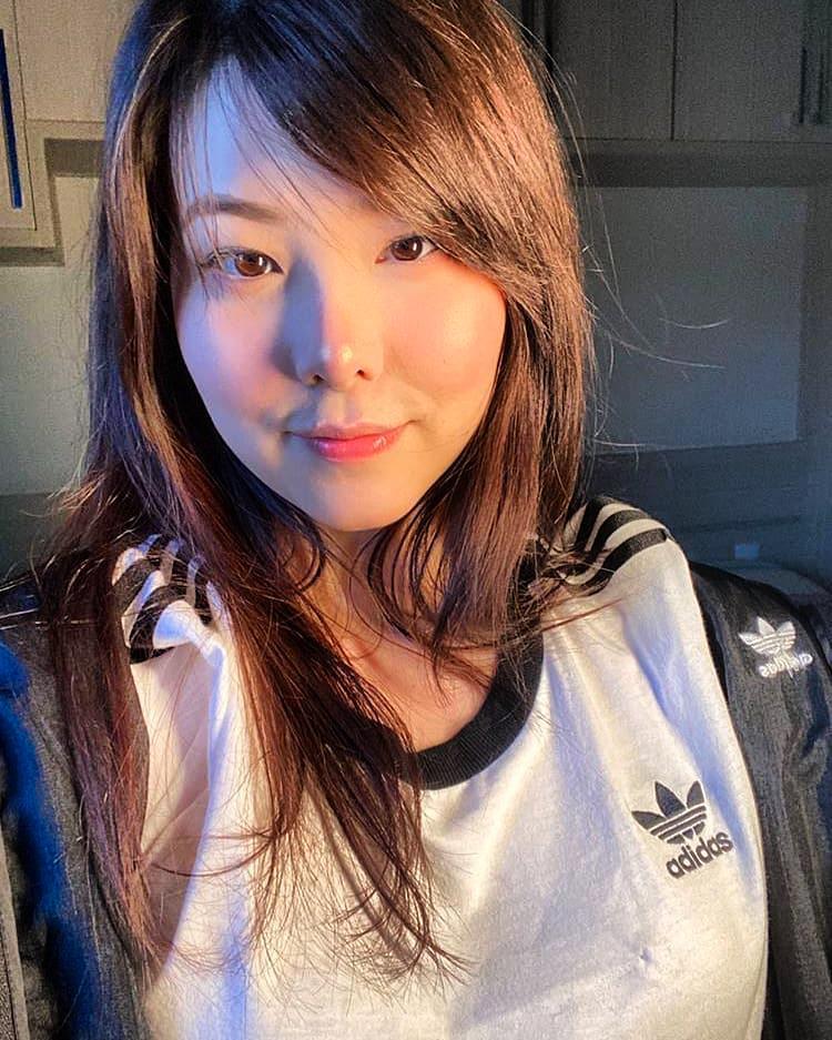 Julia Nakamura | Scrolller