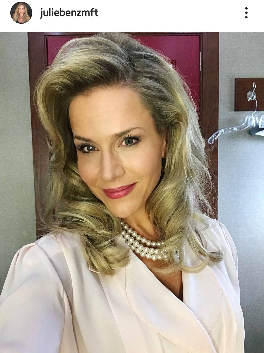 Julie Benz looking absolutely stunning! | Scrolller
