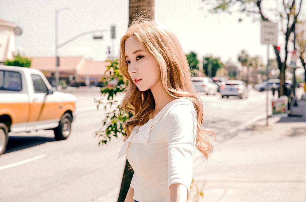 JungYeon | Scrolller