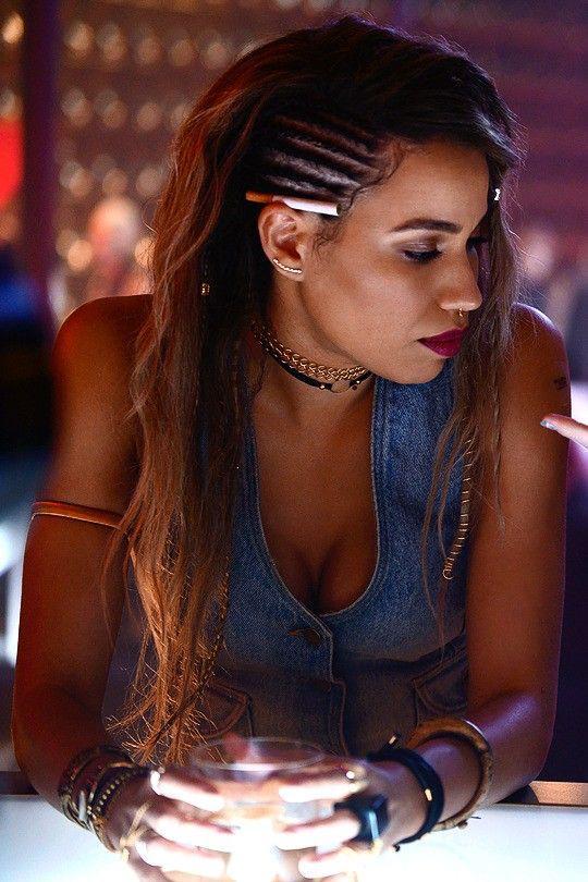 Jurnee Smollett-Bell In Birds of Prey 😍 | Scrolller