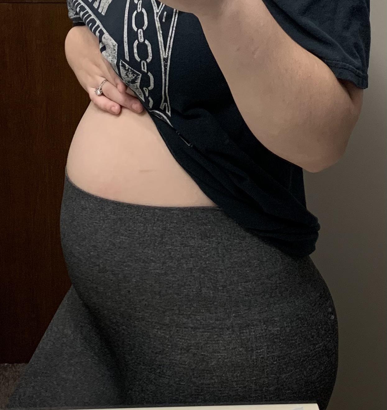 Just a cute bump picture 💕 | Scrolller