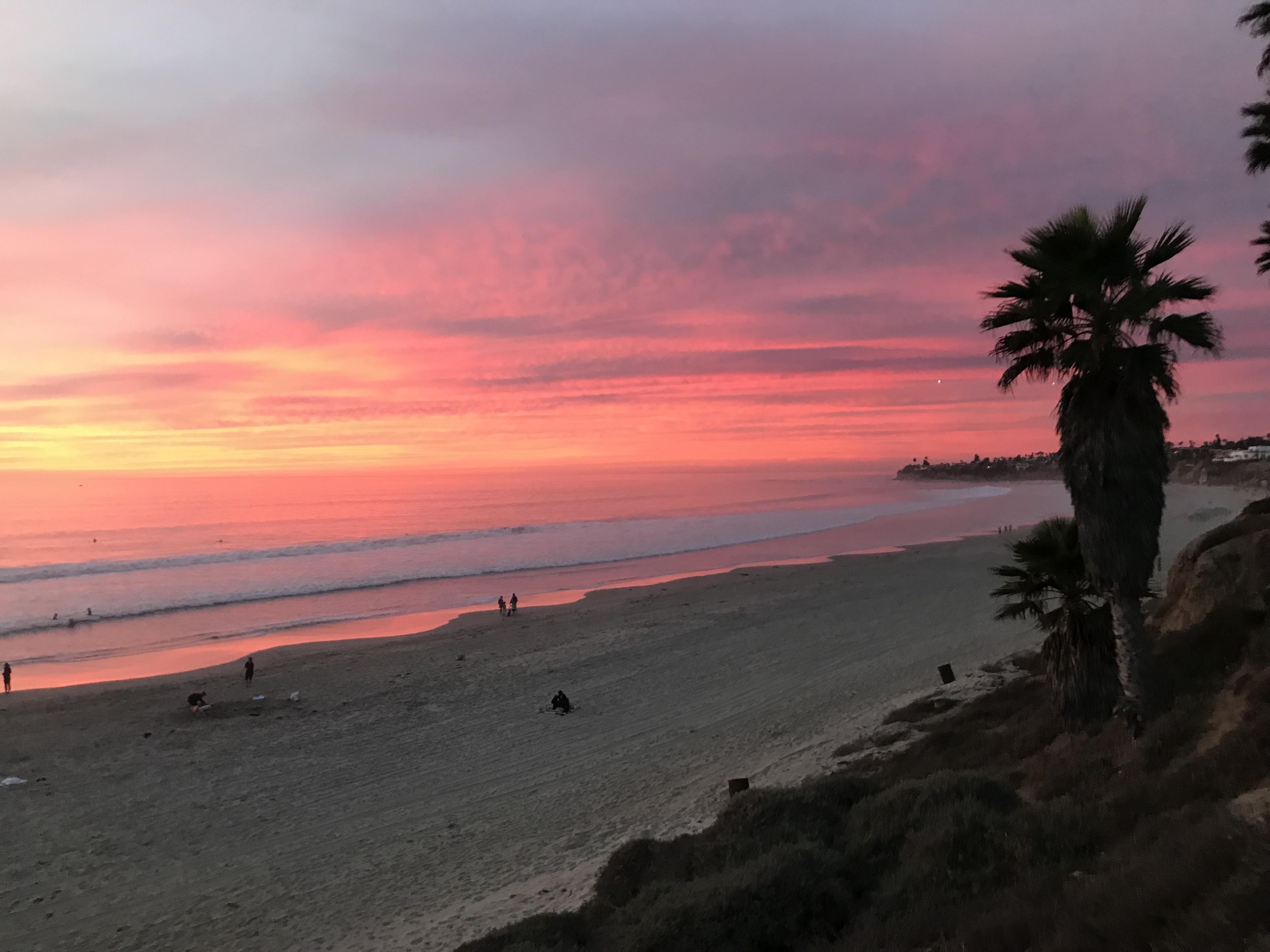 Just another beautiful Cali sunset, pacific beach San Diego style | Scrolller