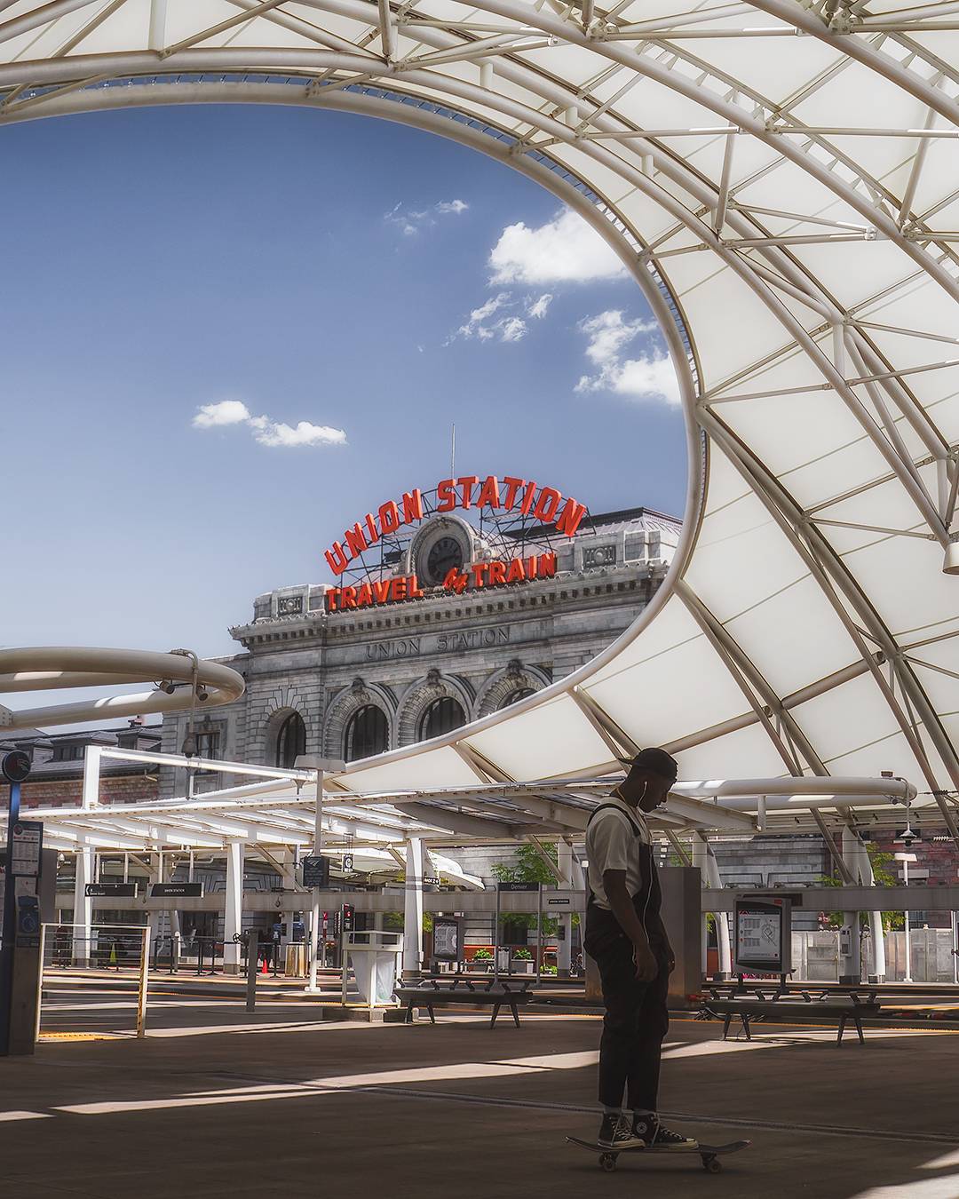 Just another sunny day in Denver! | Scrolller