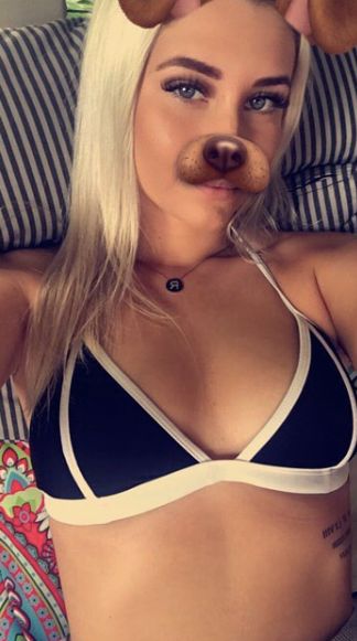 Sexy bitch | Scrolller