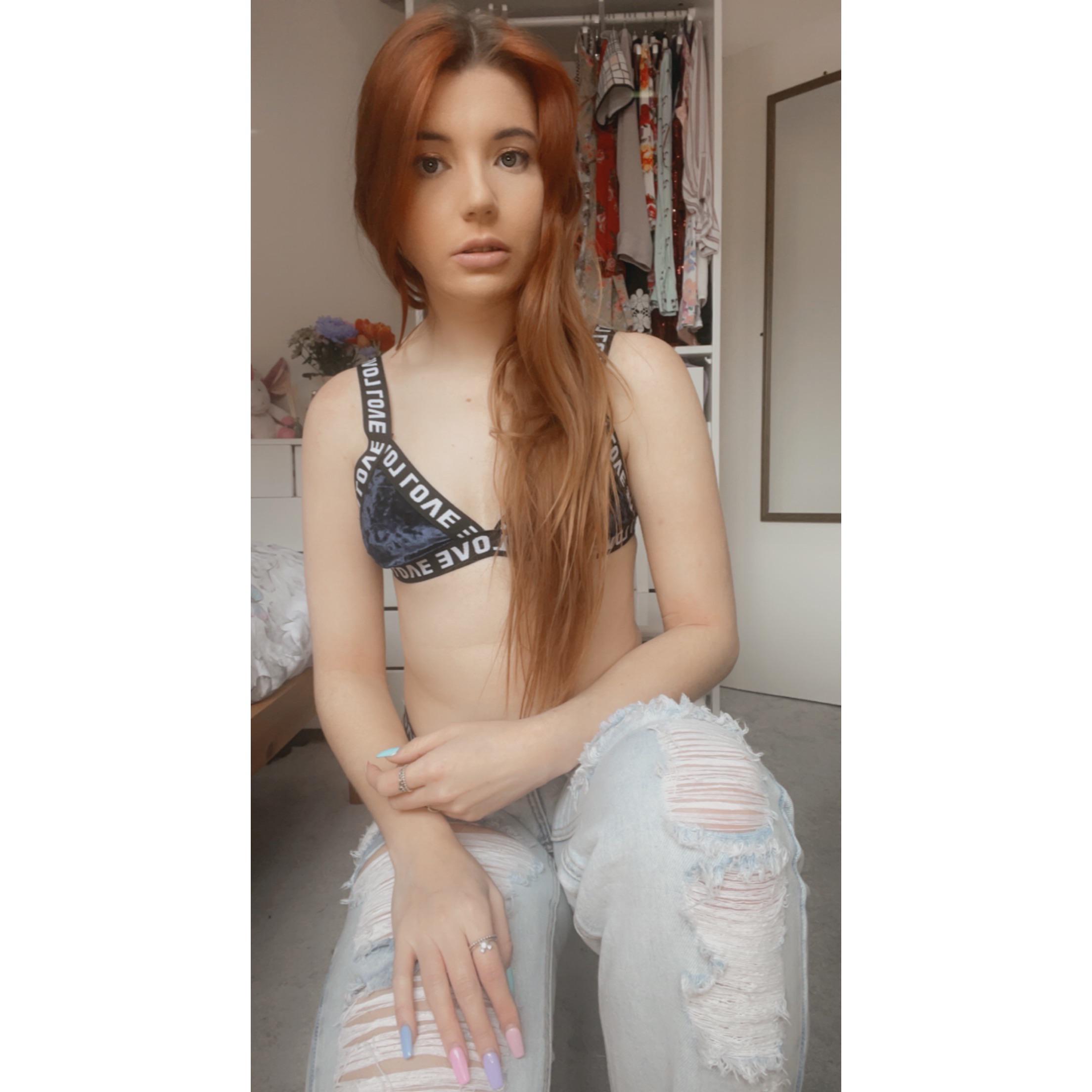 Just chilling | Scrolller