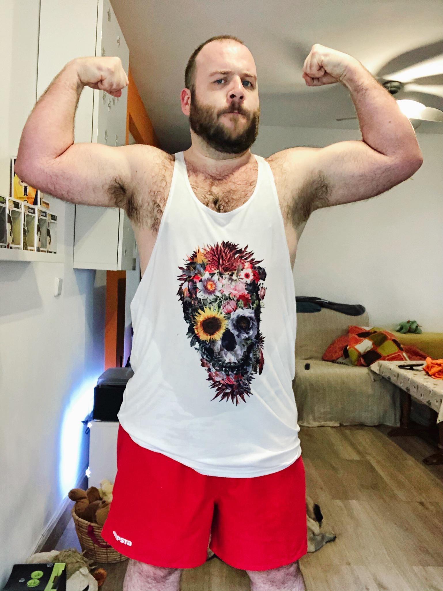 Just finished my workout. Who wants to sniff? | Scrolller