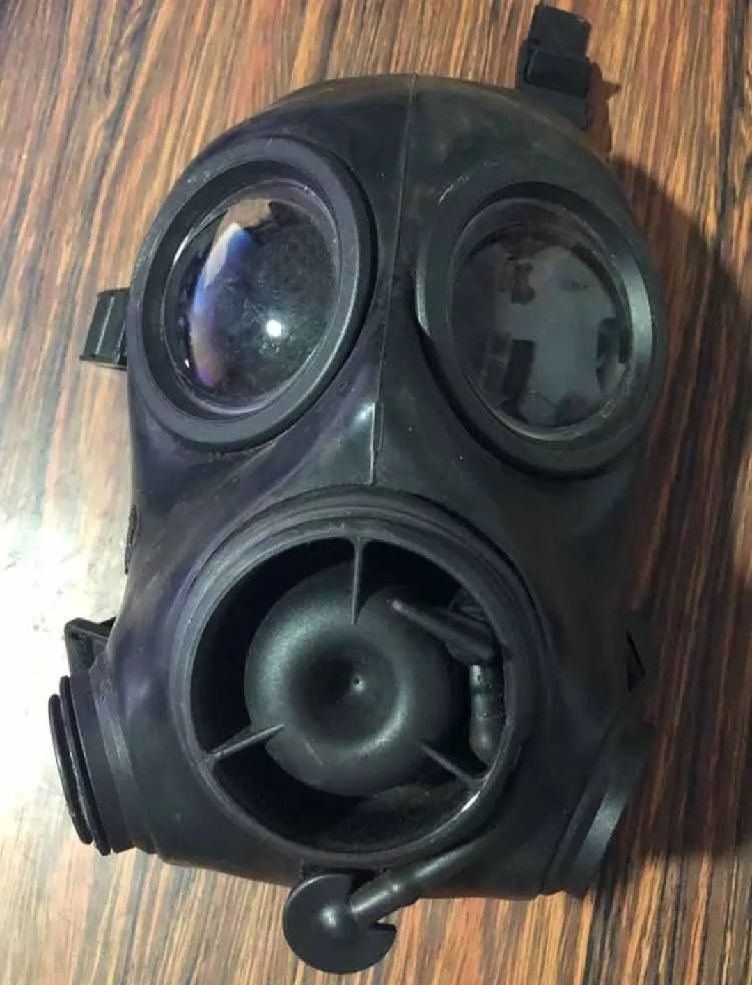 Just go my first gas mask. Here in Brazil is pretty hard to find one to buy. | Scrolller