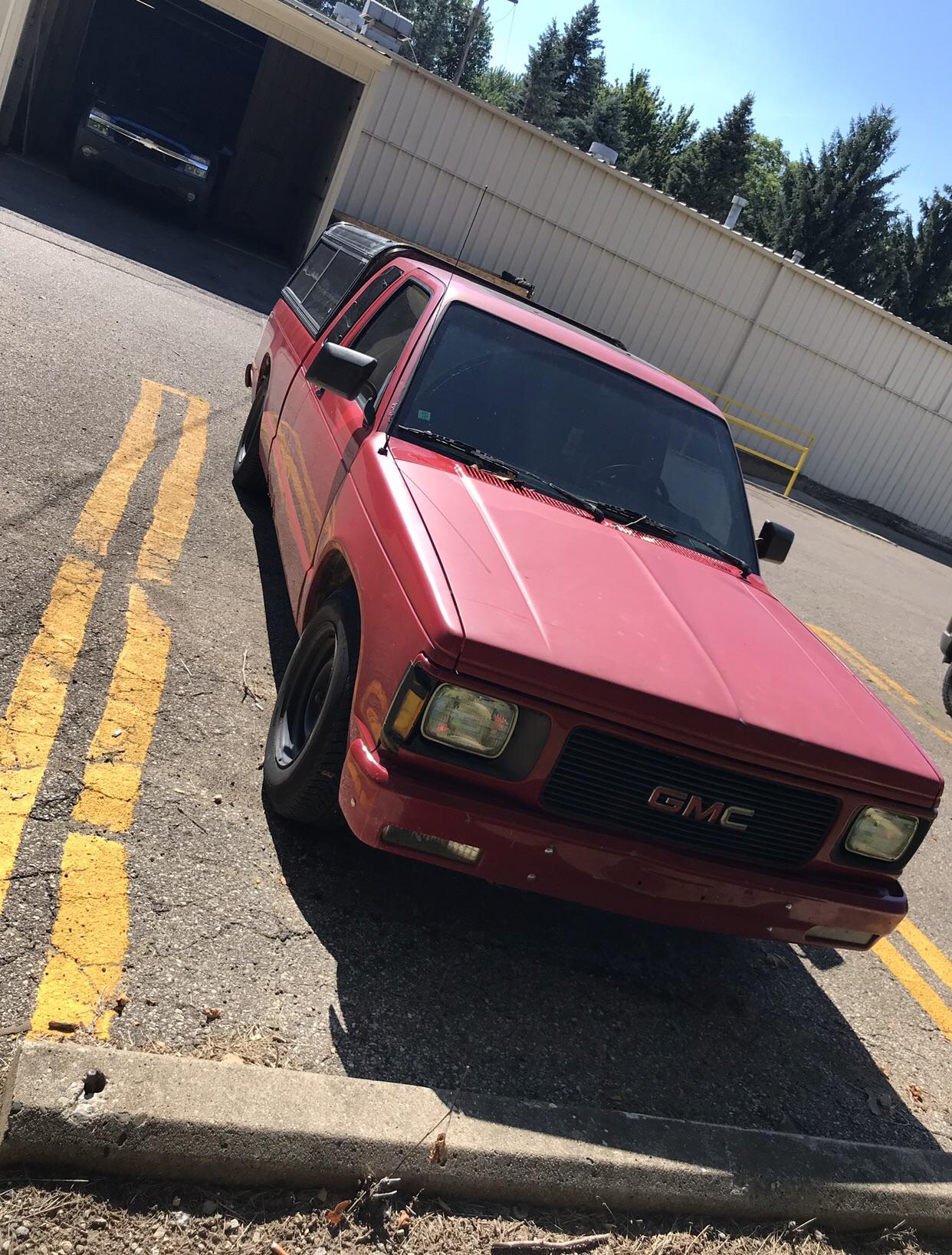 Just got my first truck :) had to fix the fuel pump now she runs great | Scrolller