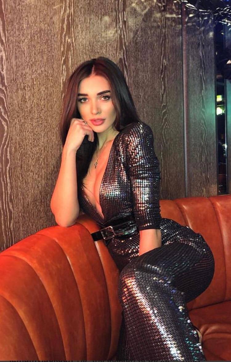 Just lounging! | Scrolller