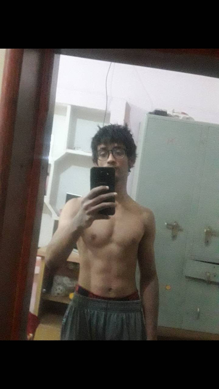 Just working on my physique . | Scrolller