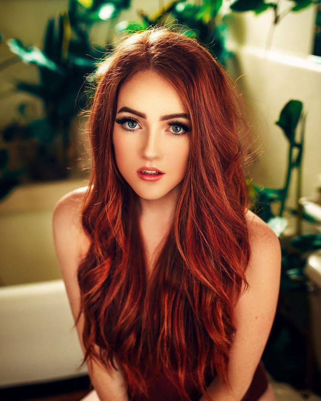 Kaiti Mackenzie [irtr] Scrolller