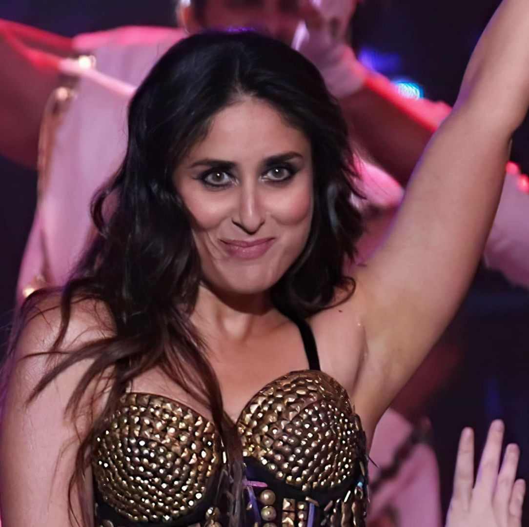 Kareena Kapoor: Sweaty Milky Fleshy Armpits | Scrolller