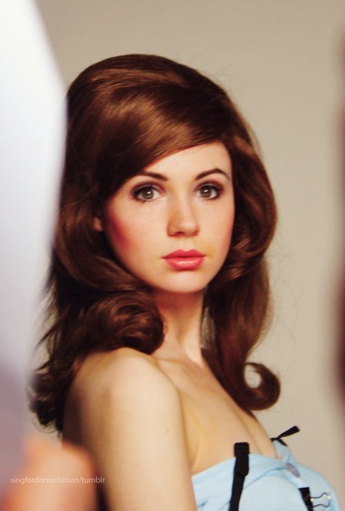 Karen Gillan, Glamour Shot | Scrolller
