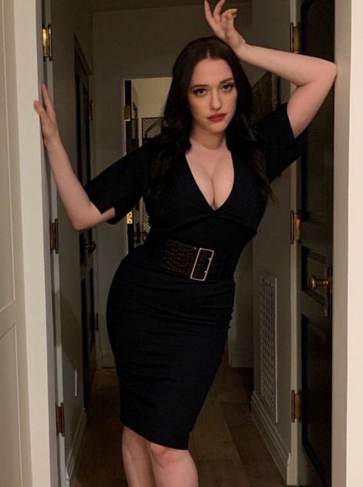 Kat Dennings | Scrolller
