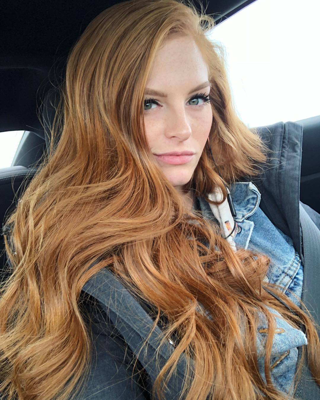 Katie Dancer | Scrolller