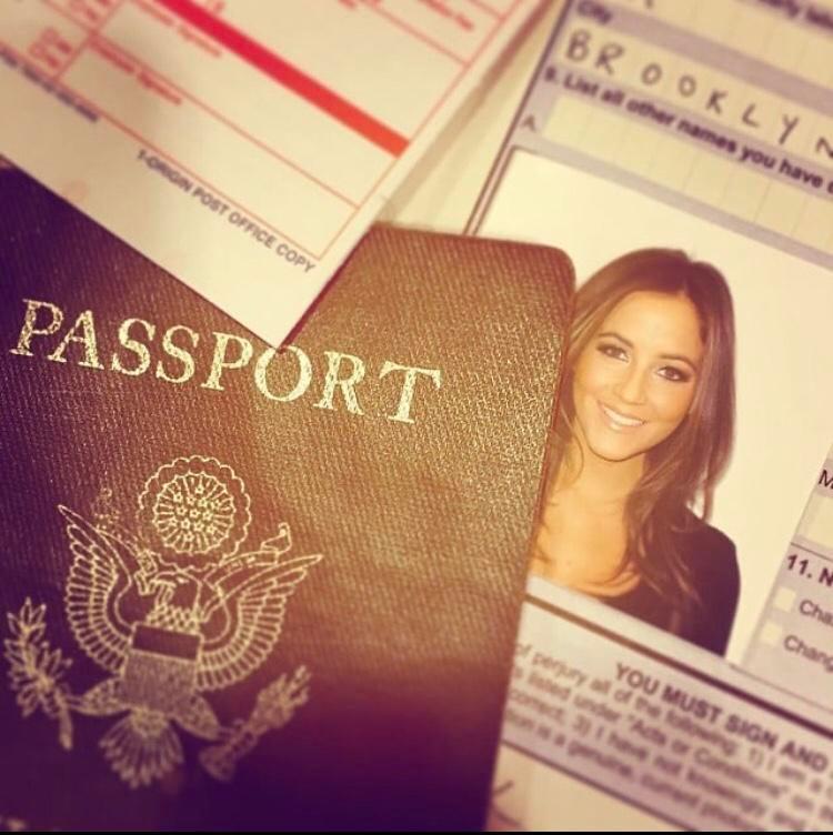 Kay Adams: Best Passport Photo...EVER! | Scrolller