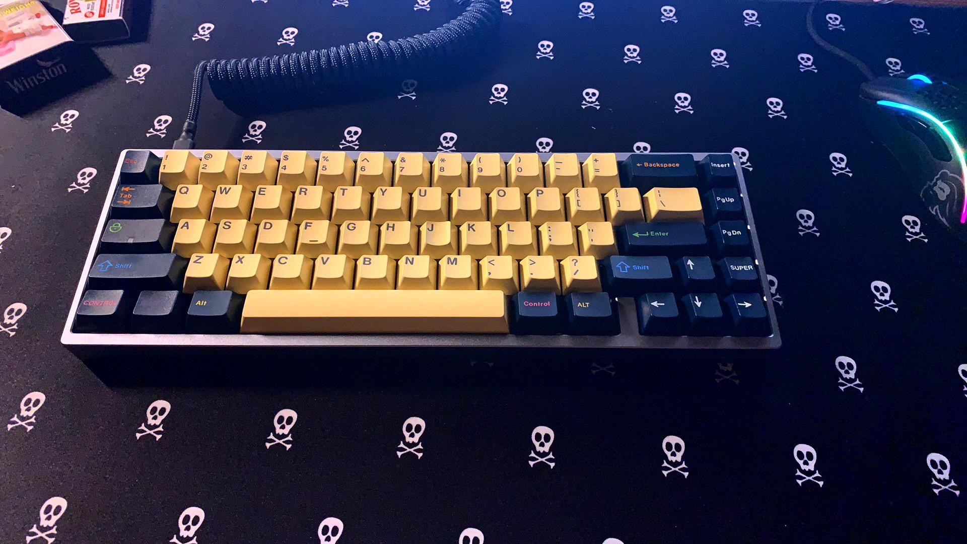 KBD67 Mkii w/ GMK Solarized Penumbra | Scrolller
