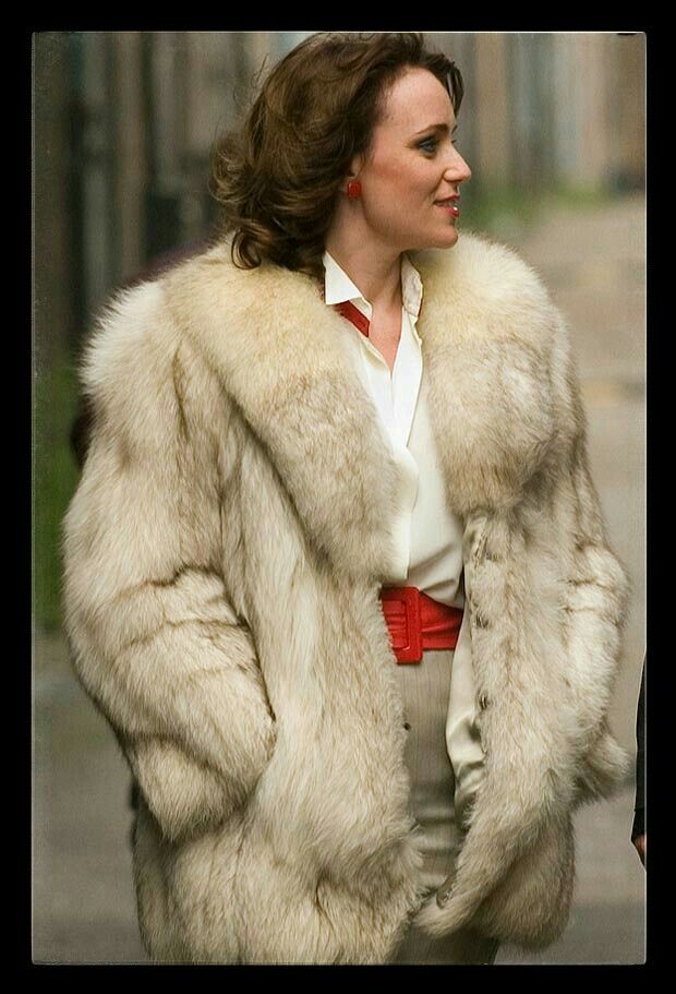 Keeley Hawes fur coat | Scrolller