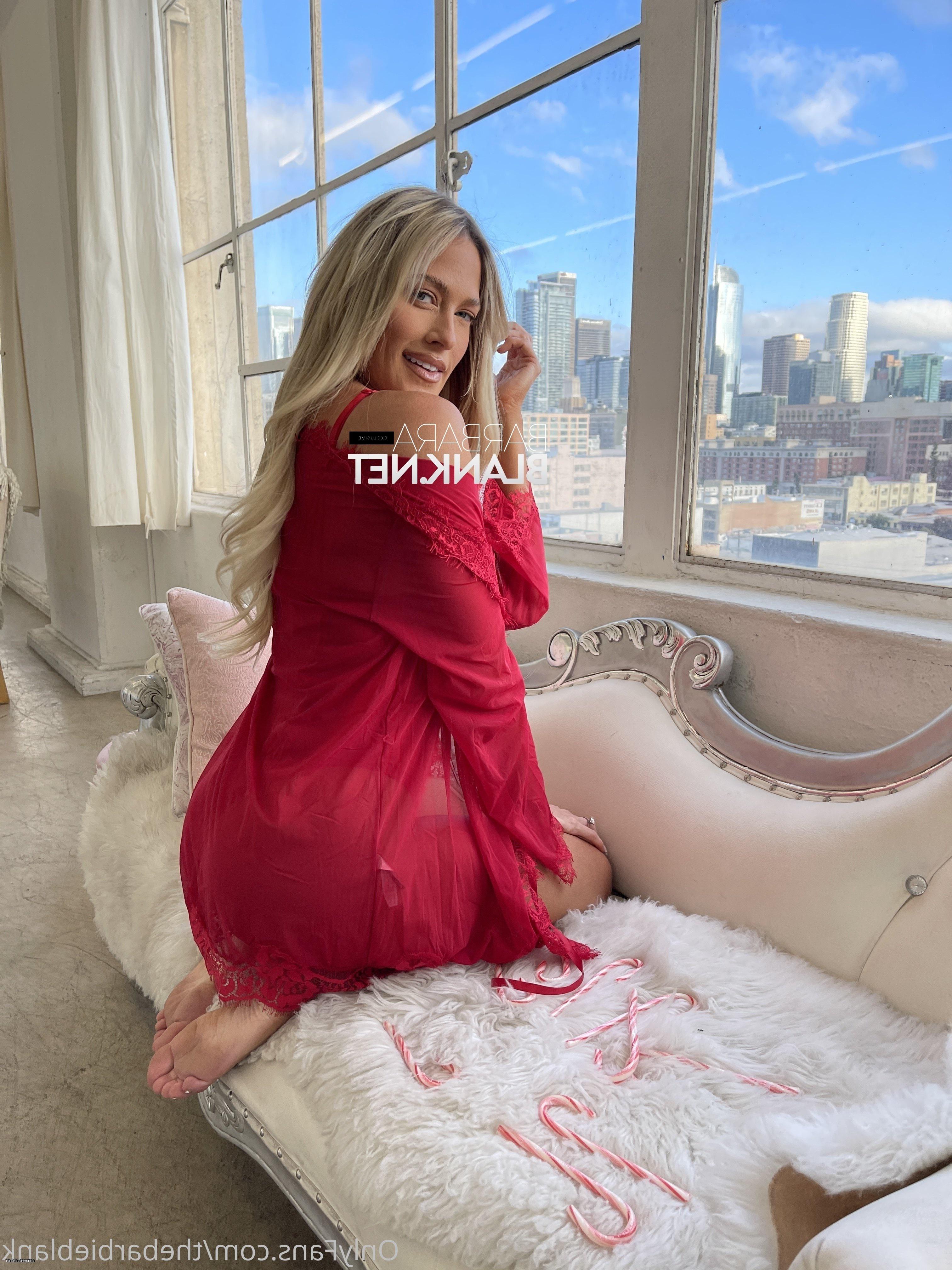 Kelly Kelly | Scrolller