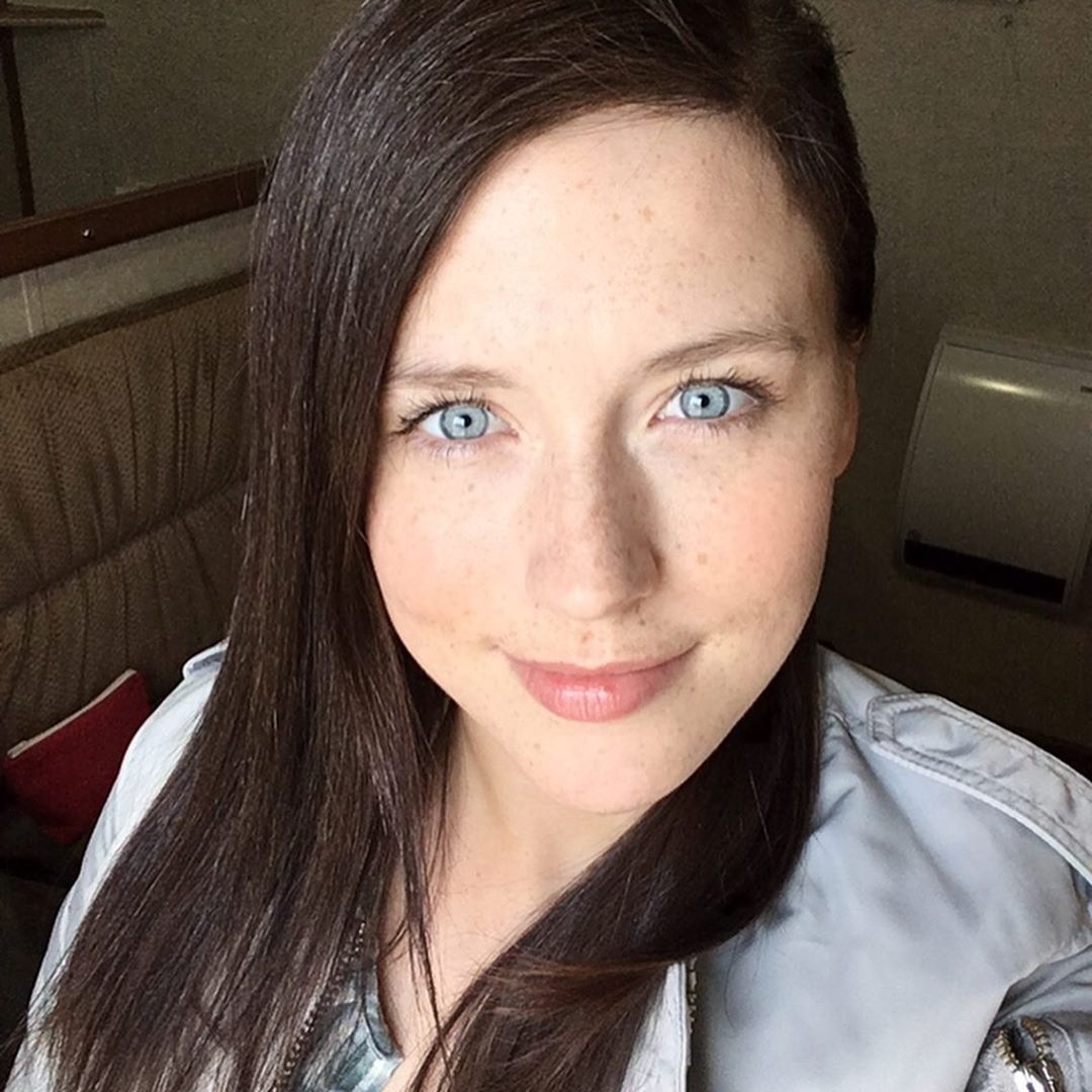 Kendra Leigh Timmins | Scrolller