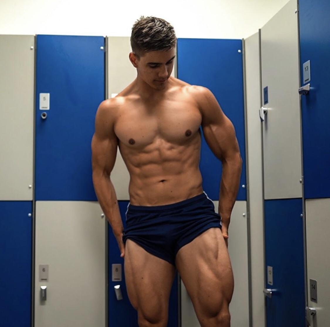 Kevin Hejnas | Scrolller