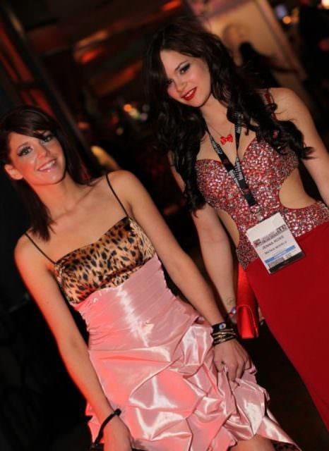 Kiera Winters and Jenna J Ross at AVN 2013 | Scrolller
