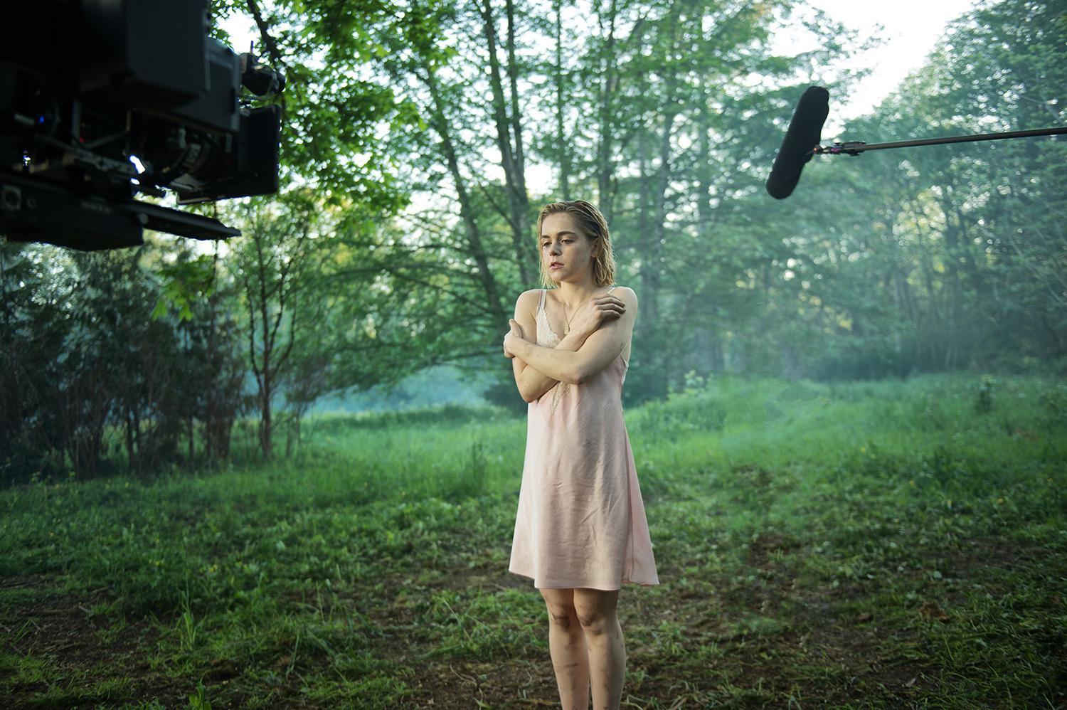 Kiki Filming In Her Nightie | Scrolller